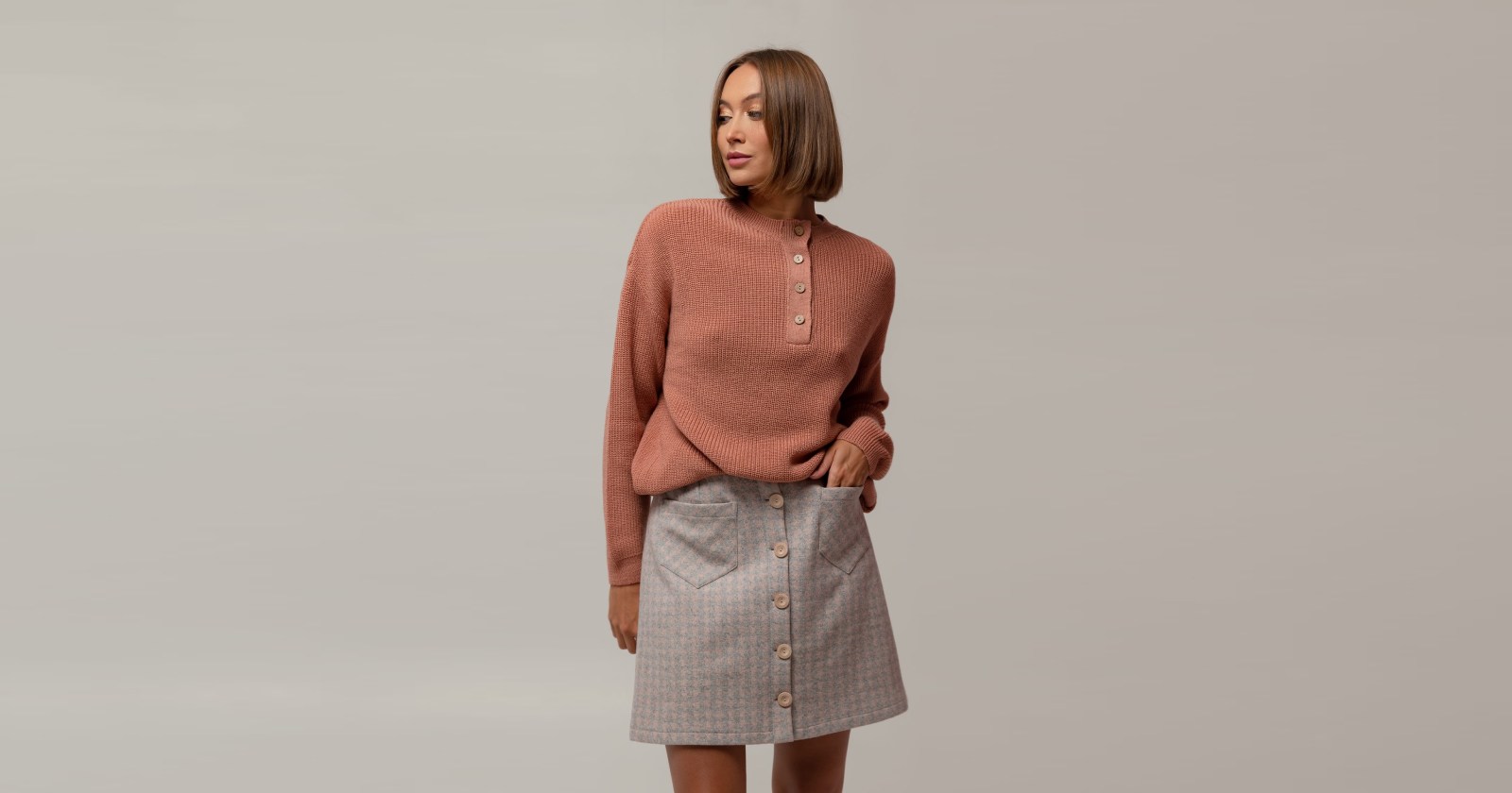 Slow fashion vs. fast fashion: Dlaczego warto wybierać świadomie ... Slow fashion vs. fast fashion: Dlaczego warto wybierać świadomie ...